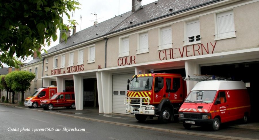Tuto vidéo : le centre de secours sapeurs-pompiers de Cour-Cheverny ...