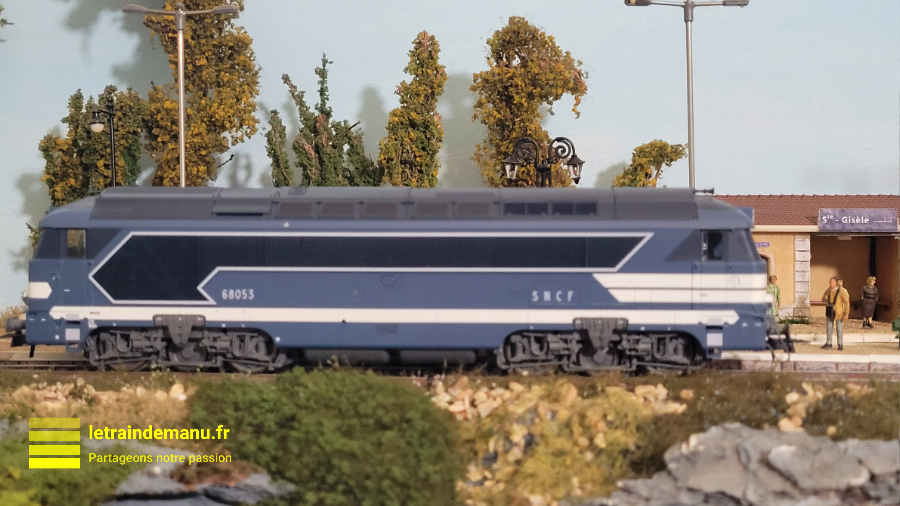 Une A1A A1A 68000 livrée à la compagnie – Le train de Manu